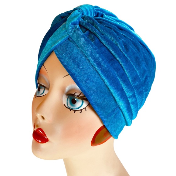 House Of Adornments | Accessories | Bright Turquoise Velvet Pinup ...